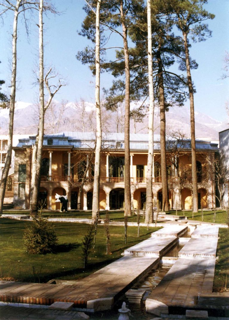 Iranian Calligraphers’ Society – Faryar Javaherian Architect